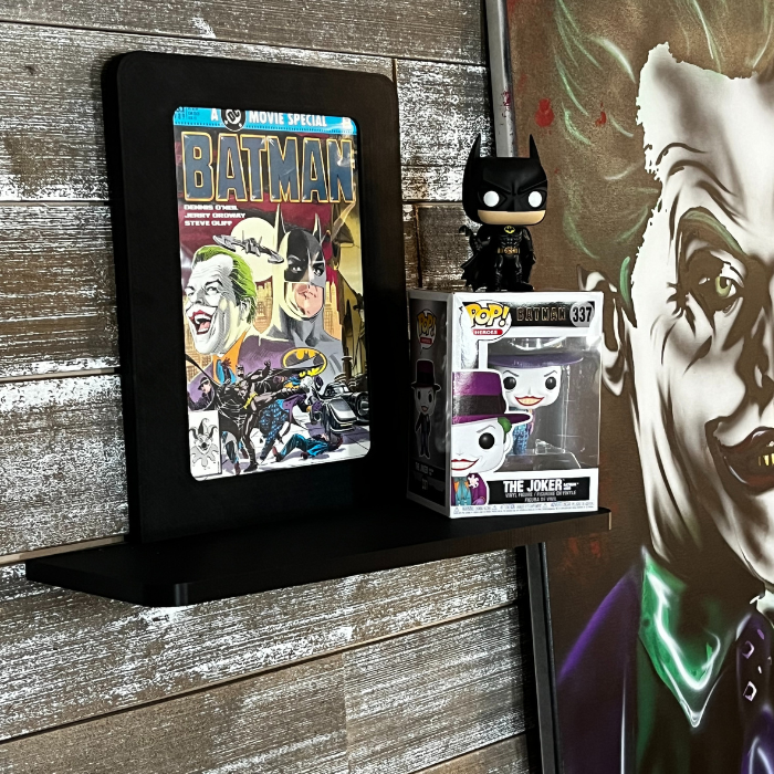 Display your comics with our wall mount or free standing frame – Nerd Hero