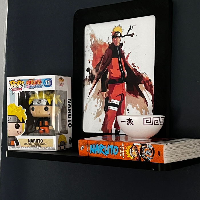 Display your comics with our wall mount or free standing frame – Nerd Hero